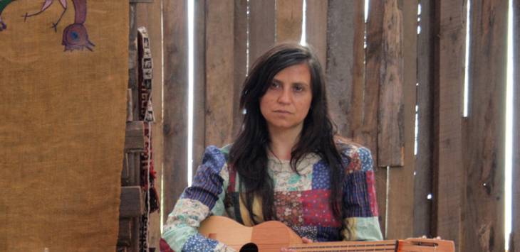 ‘Violeta se fue a los cielos’ / Las pasiones de una creadora insólita ...